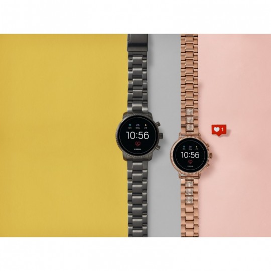 Fossil Homme Montre connectée Digitale Quartz avec Bracelet Acier ...